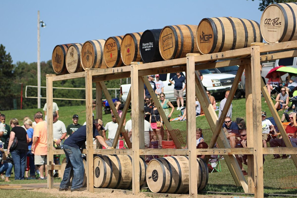 2017 Kentucky Bourbon Festival World Championship Bourbon Barrel Relays ...